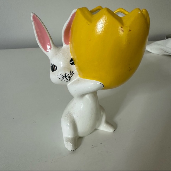 Accents | Vtg Rabbit Holding Yellow Cracked Egg Planter Anthropomorphic ...